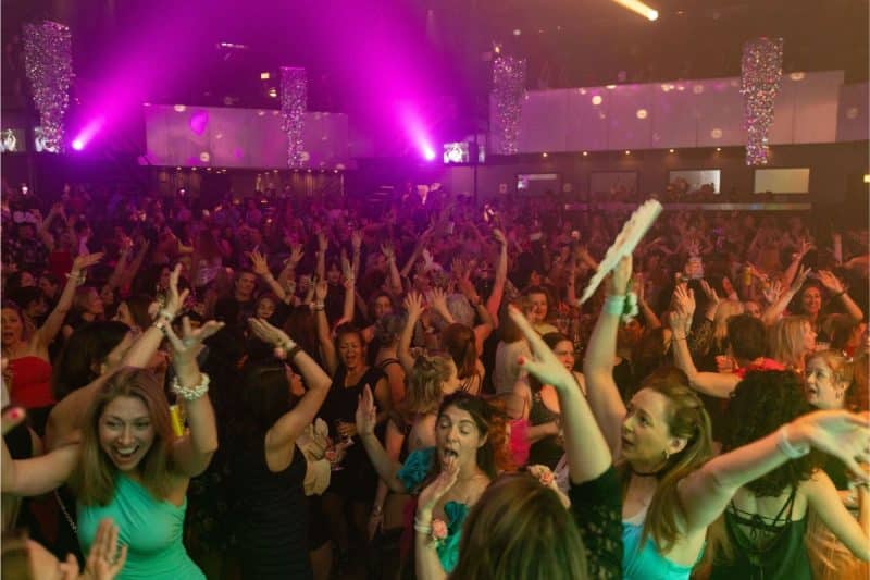 Earlybirds Club | A Dance Party for Ladies With Shit to Do in the Morning